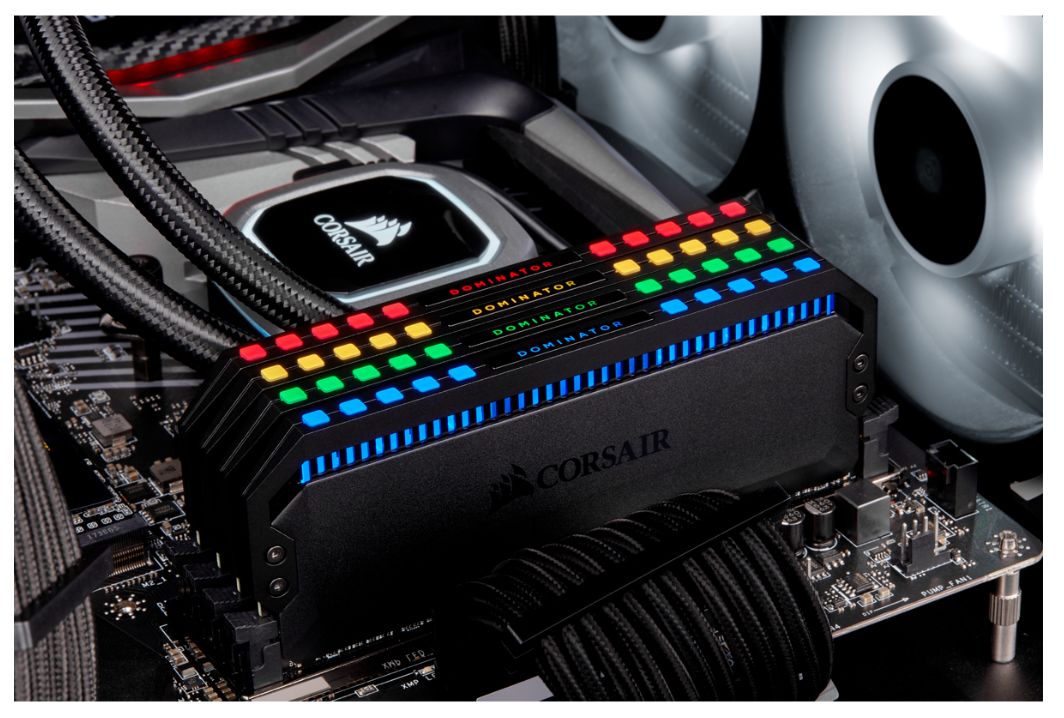 Corsair Dominator Platinum RGB 32GB (2 x 16GB) DDR4 4000MHz Desktop ...
